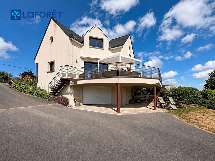 Maison 5 pièces à Plumelin, à vendre