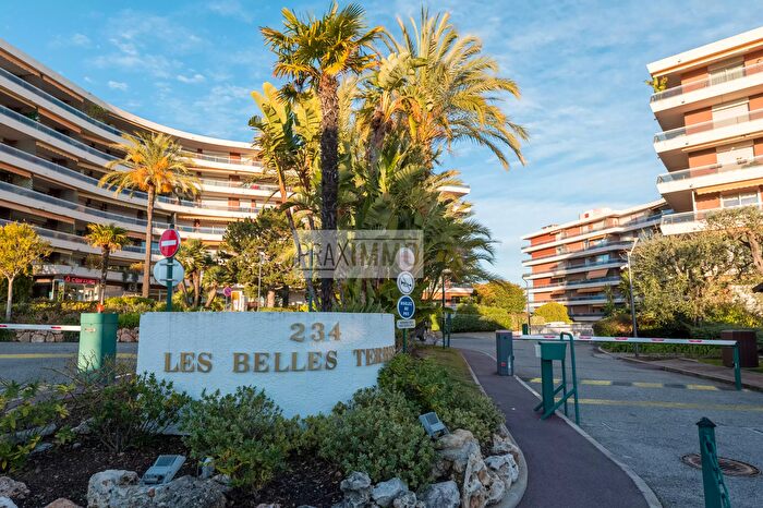Appartement 4 pièces à Nice, Caucade, à vendre
