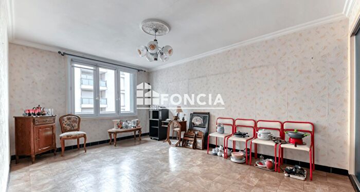 Appartement à vendre - Lyon e , Etats Unis - 3 pièces - 2 chambres