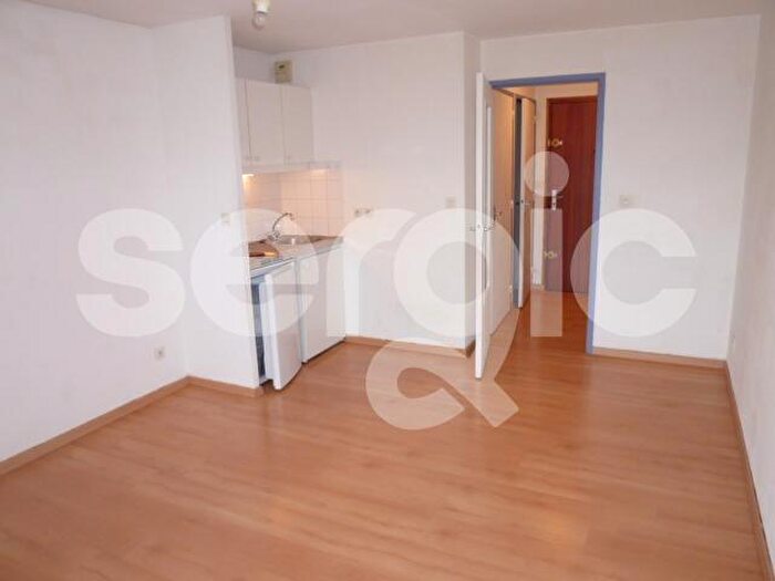 Appartement à louer - Olivet, Larry, Coin Rond, Lorette - 1 pièce