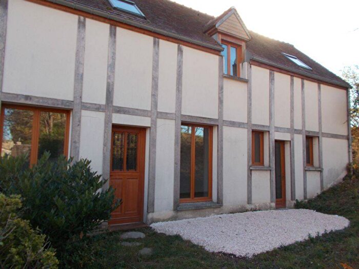 Maison 4 pièces à louer à Centre Ville-Petit Margny, Compiègne