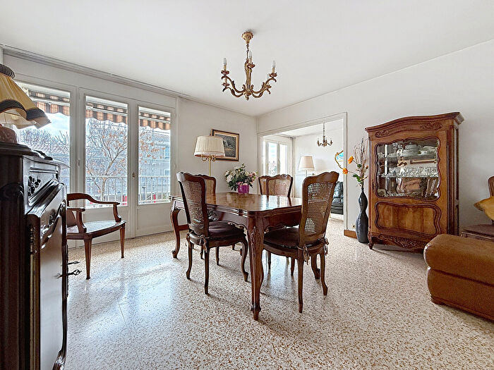 Appartement à vendre - Valence, Calvaire, Hugo, La Cécile - 4 pièces - 2 chambres