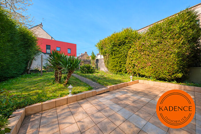 Maison à vendre - Quartiers Nord-Ouest, Saint-Martin - 6 pièces - 3 chambres