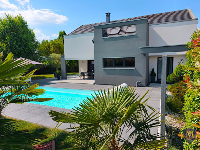 Maison 6 pièces à vendre à Eschentzwiller