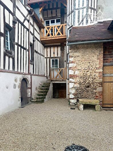 Appartement à louer - Château-Renard - 2 pièces - 1 chambre
