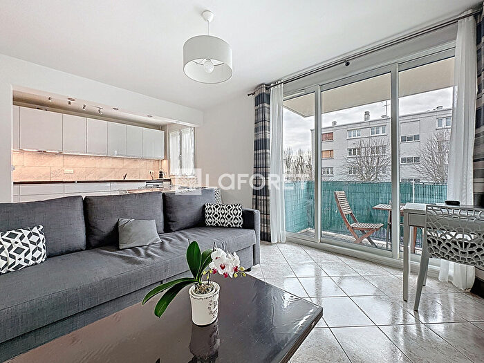 Appartement à vendre - Champigny-sur-Marne, Maroc, Fourchette, Polangis - 3 pièces - 2 chambres