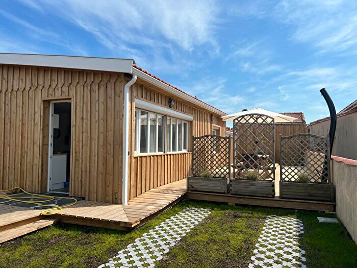 Maison à vendre - Carcans - 5 pièces - 4 chambres