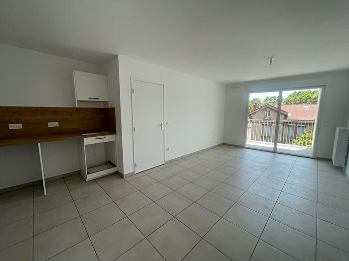 Clermont-Ferrand, Vallières, Sallins, Poncillon : Appartement 2 pièces à louer