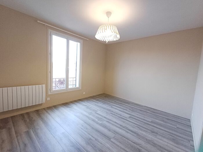 Poissy, Centre-ville - Appartement 2 pièces à louer