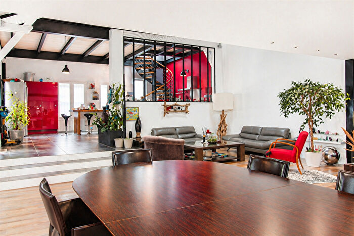 Maison 8 pièces à louer à Nanterre, Plateau