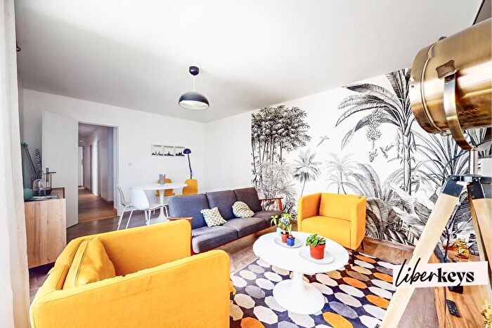 Appartement 5 pièces à Reims, Barbâtre, à vendre