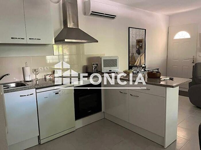 Appartement à louer - Est, Banyuls-sur-Mer - 3 pièces - 2 chambres