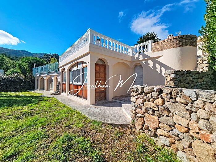 Maison à vendre - Villelongue-dels-Monts - 8 pièces - 5 chambres