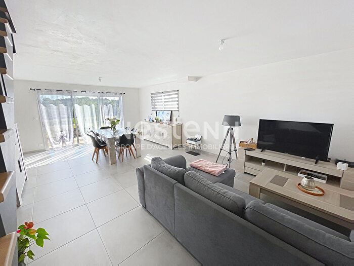Maison à vendre - Marzan - 5 pièces - 4 chambres