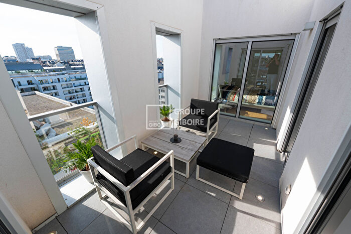 Appartement à vendre - Quartiers Centre, Saint-Hélier, Gare - 4 pièces - 2 chambres