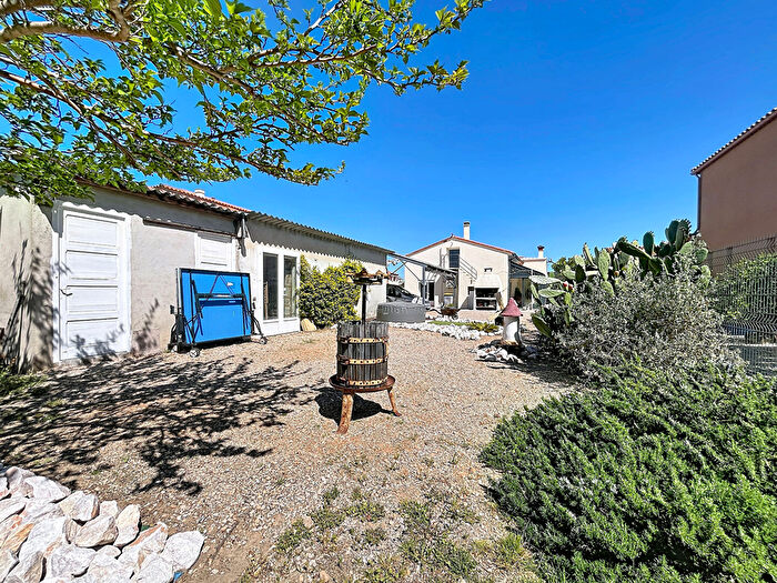 Maison à vendre - Saint-Génis-des-Fontaines - 4 pièces - 3 chambres