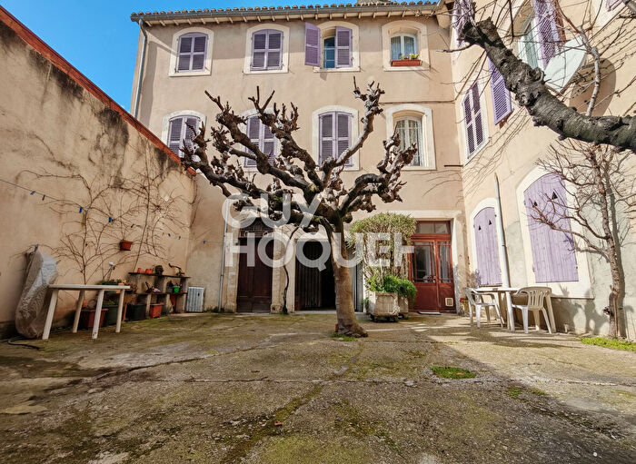 Maison à vendre - Carpentras, Coeur de Ville - 14 pièces - 10 chambres