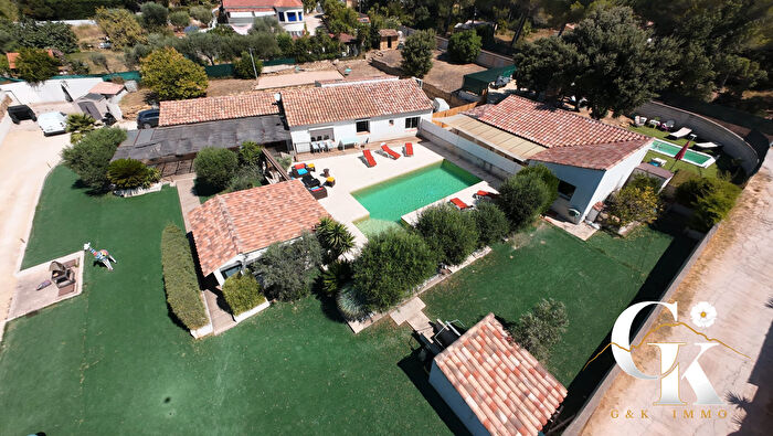 Maison à vendre - La Cadière-dAzur - 7 pièces - 5 chambres