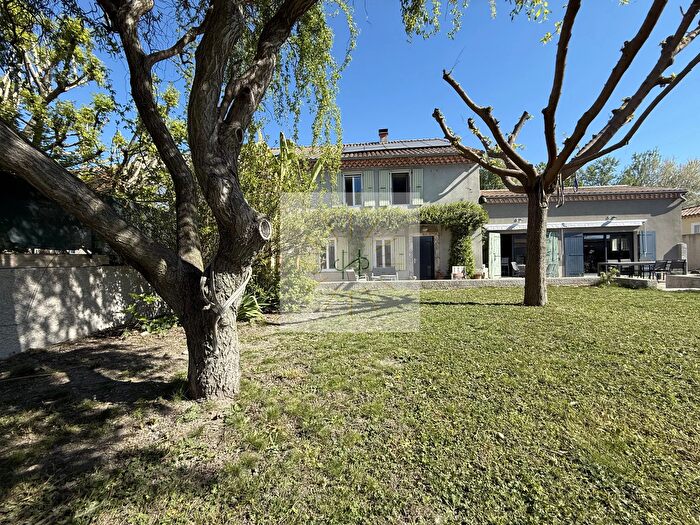 Maison à vendre - Montélimar - 6 pièces - 3 chambres