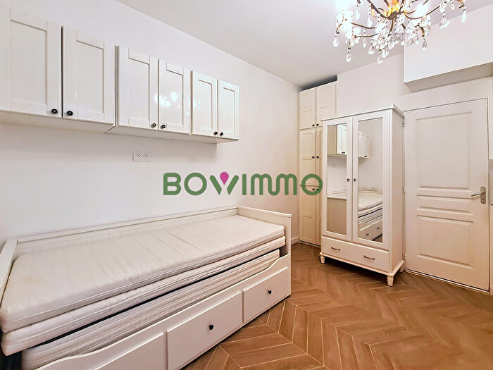 Appartement à louer - Paris e , Champ de Mars - 1 pièce