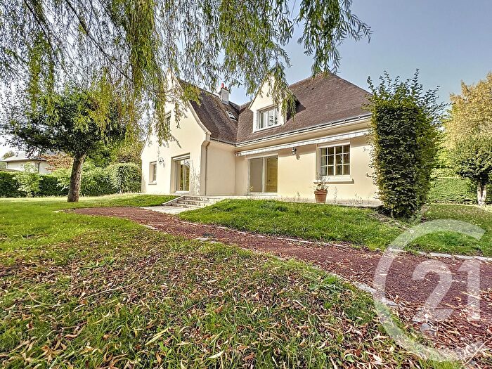 Maison à vendre - Saint-Cyr-sur-Loire, La Ménardière - 8 pièces - 6 chambres