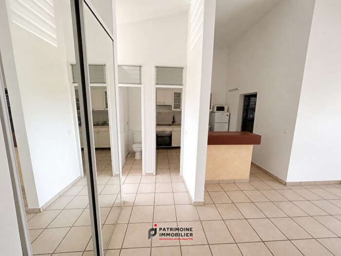 Appartement 3 pièces à louer à Les Abymes