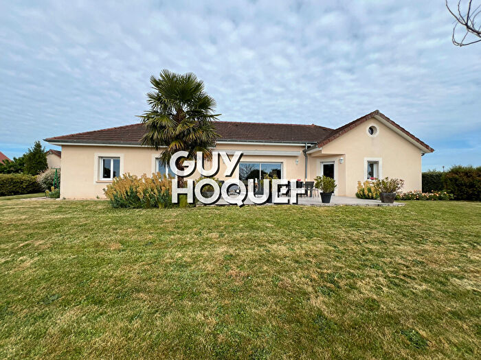 Maison à vendre - Saint-Léger-lès-Paray - 4 pièces - 3 chambres