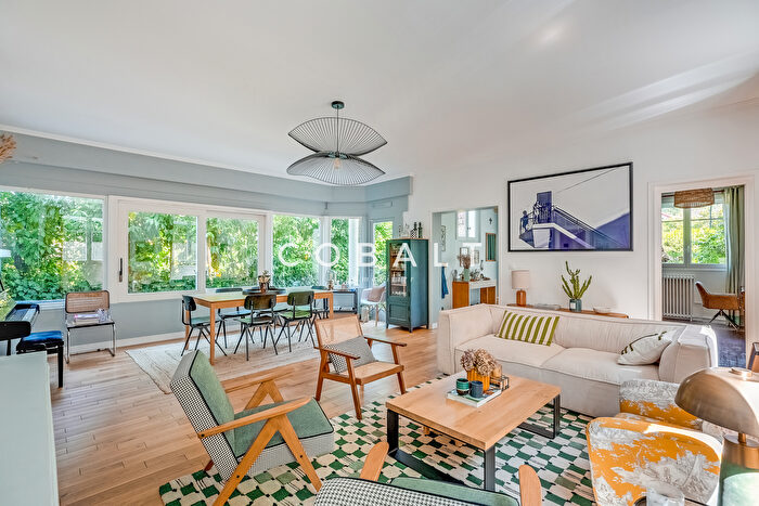 Maison 8 pièces à vendre à La Celle-Saint-Cloud, La Chataigneraie