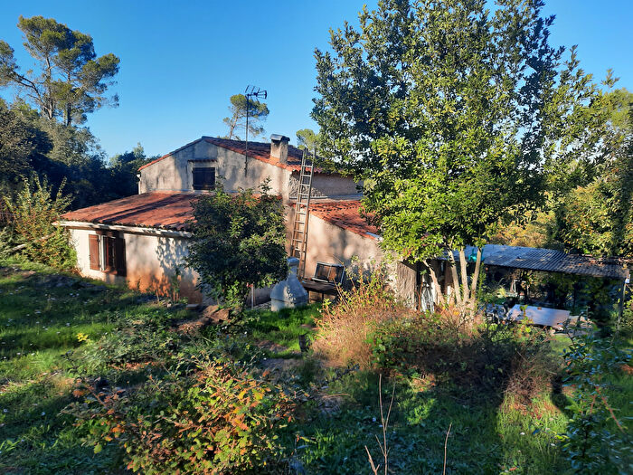 Maison à vendre - Tourves - 4 pièces - 3 chambres