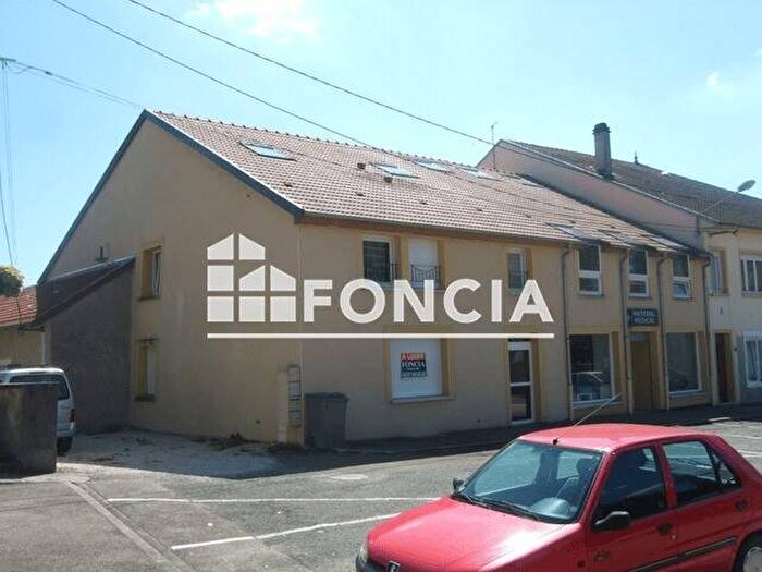 Appartement à louer - Rémilly - 5 pièces - 3 chambres