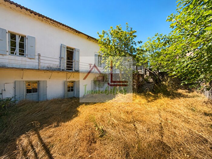 Maison 10 pièces à Laveyrune, à vendre