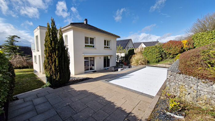 Maison à vendre - Zillisheim - 6 pièces - 4 chambres