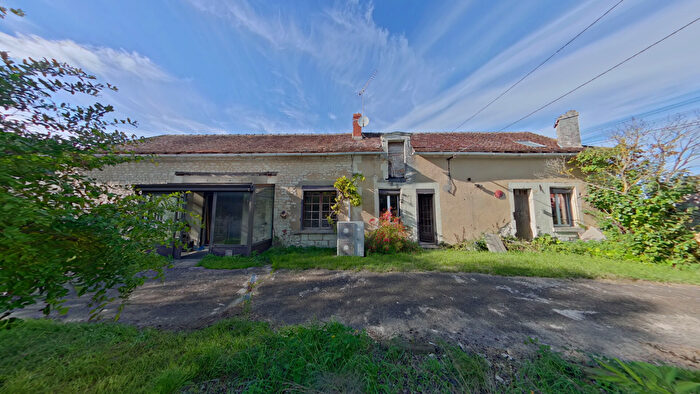 Maison à vendre - Antran - 6 pièces - 2 chambres