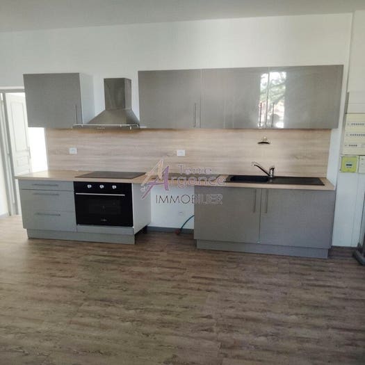 Beaucaire, Centre-ville - Appartement 4 pièces à vendre