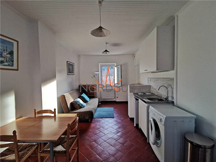 Appartement 1 pièce à Le Tholonet, à louer