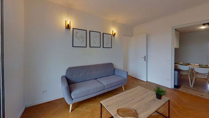 Appartement 7 pièces à louer à Laënnec, Lyon 8ème arrondissement