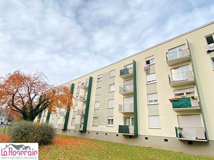 Appartement à louer - Haut Poirier Est, Mulhouse - 3 pièces - 2 chambres