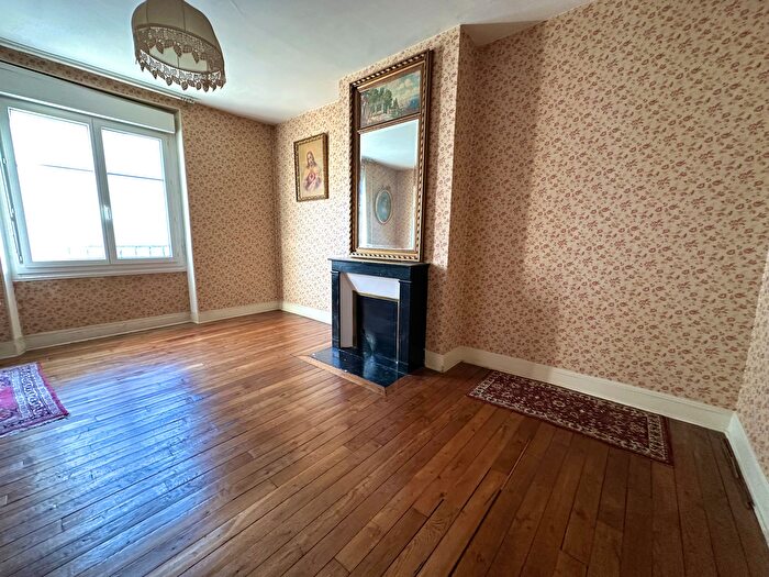 Maison à vendre - Orléans, La Cigogne - 8 pièces - 5 chambres