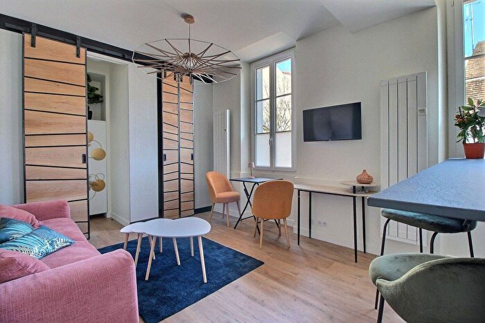 Appartement 1 pièce à Vieux Sceaux-Curie, à louer