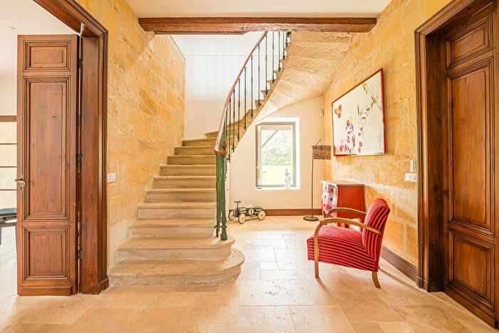 Maison 11 pièces à Beautiran, à vendre