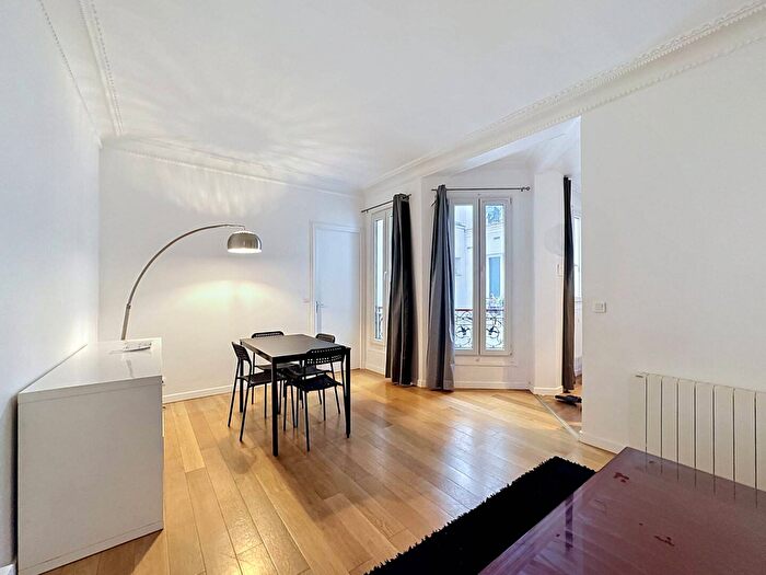 Appartement 2 pièces à Paris 17ème arrondissement, à louer