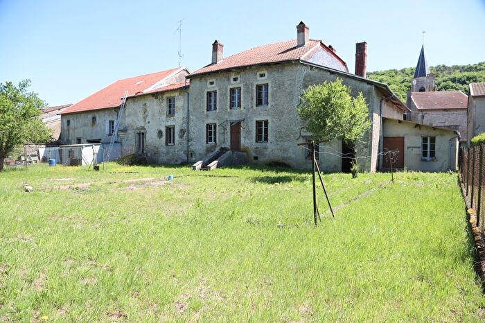 Maison à vendre - Murvaux - 11 pièces - 7 chambres