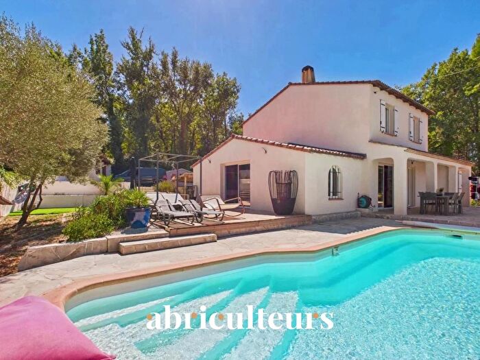 Maison 6 pièces à vendre à Callian