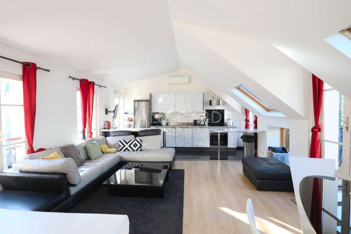 Elysées-Madeleine, Paris 8ème arrondissement : Appartement 4 pièces à louer