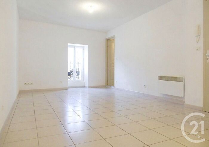 Appartement 3 pièces à louer à Uchaud