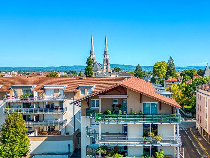 Appartement à vendre - Bourg-en-Bresse, Gare, Peloux-Mail, Citadelle - 4 pièces - 3 chambres