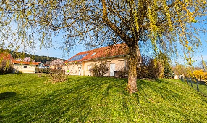 Maison à vendre - Maîche - 5 pièces - 4 chambres