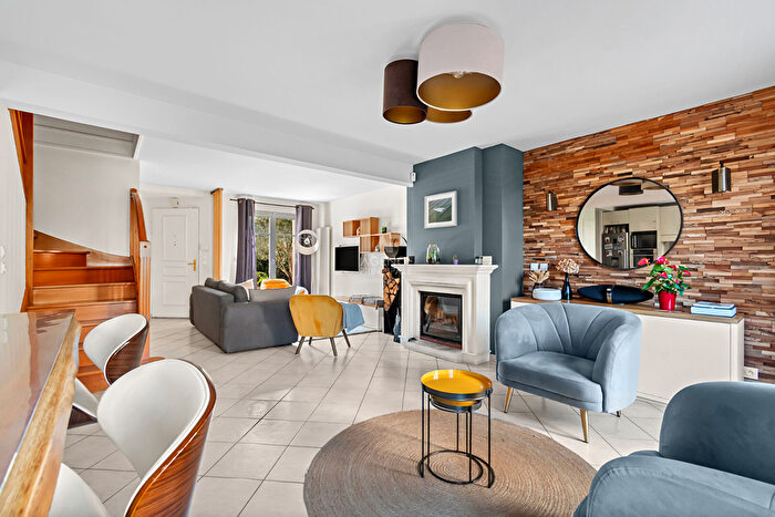 Maison à vendre - Chambourcy - 6 pièces - 4 chambres