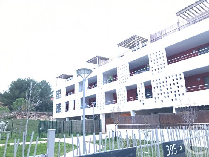 Appartement 1 pièce à louer - Aix-en-Provence, Les Milles