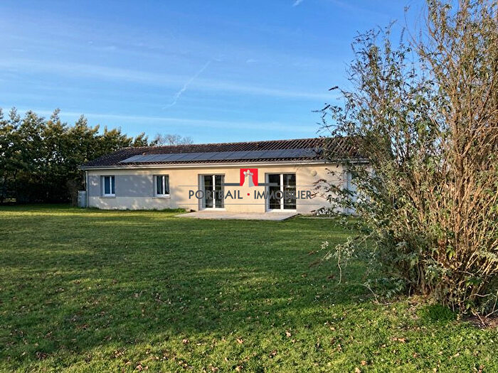 Maison à vendre - Lapouyade - 4 pièces - 3 chambres